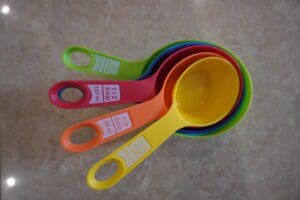 How many ounces in a cup - Dry and Wet measurements